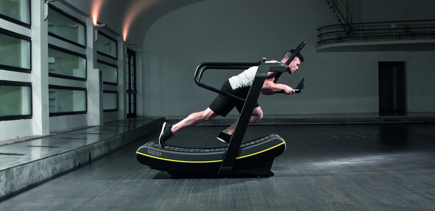 Step Up The Fitness Game - The Best Curved Treadmill - Product Empire
